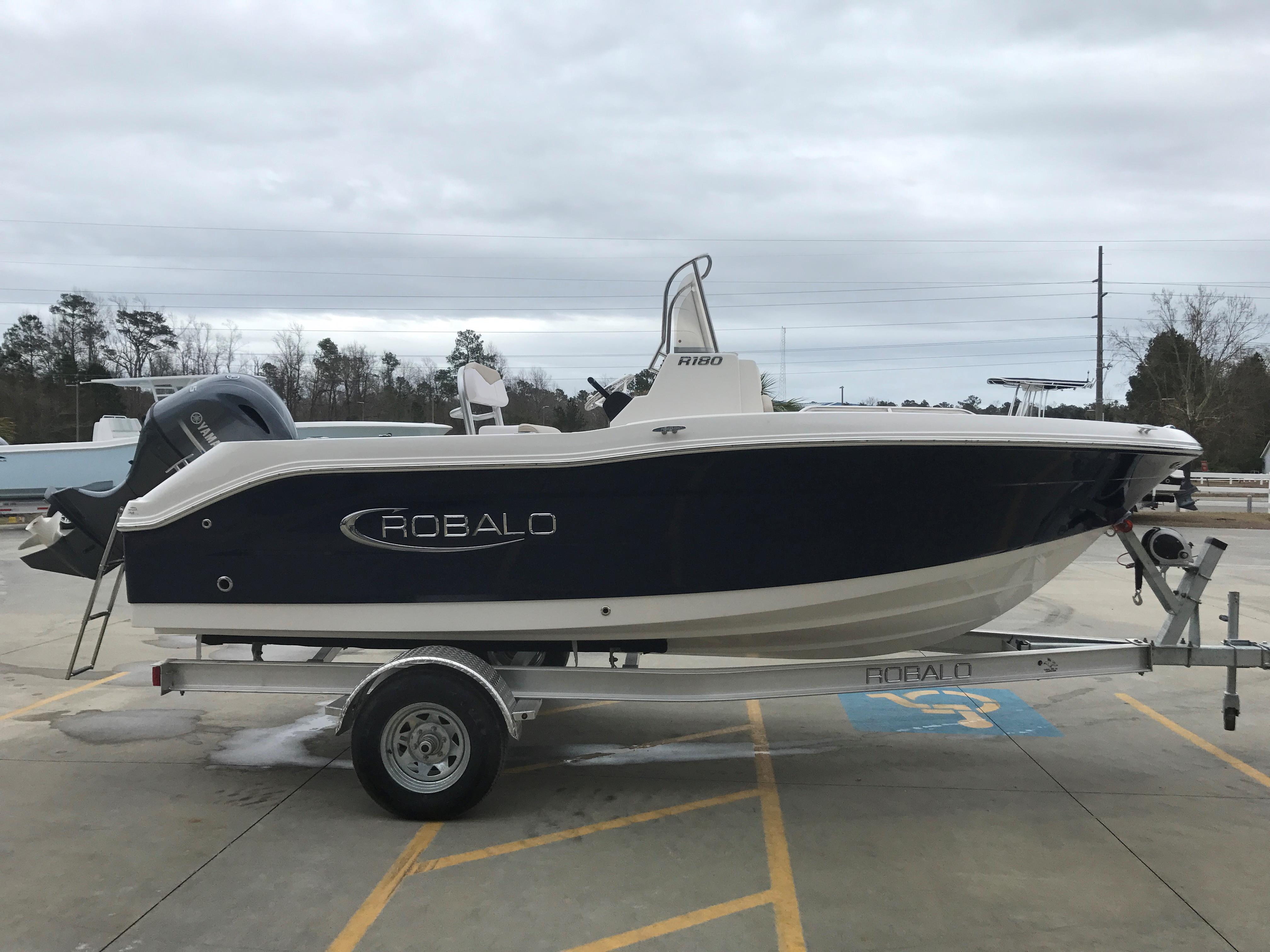 New 2025 Robalo R180 Black/White Boat for Sale | Anglers Marine