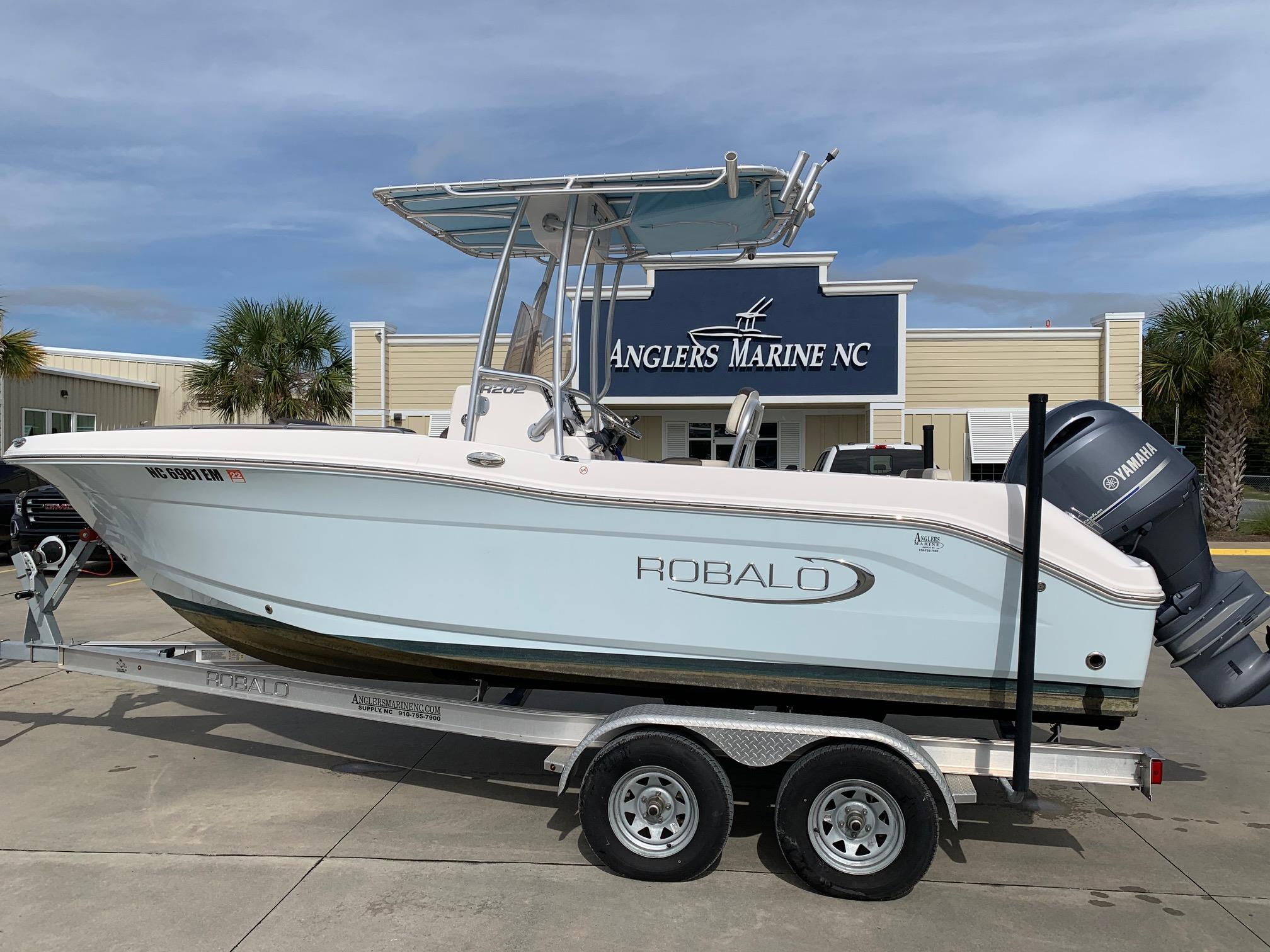 2019 Robalo R202 Explorer For Sale In NC - Angler's Marine - 910-755-7900