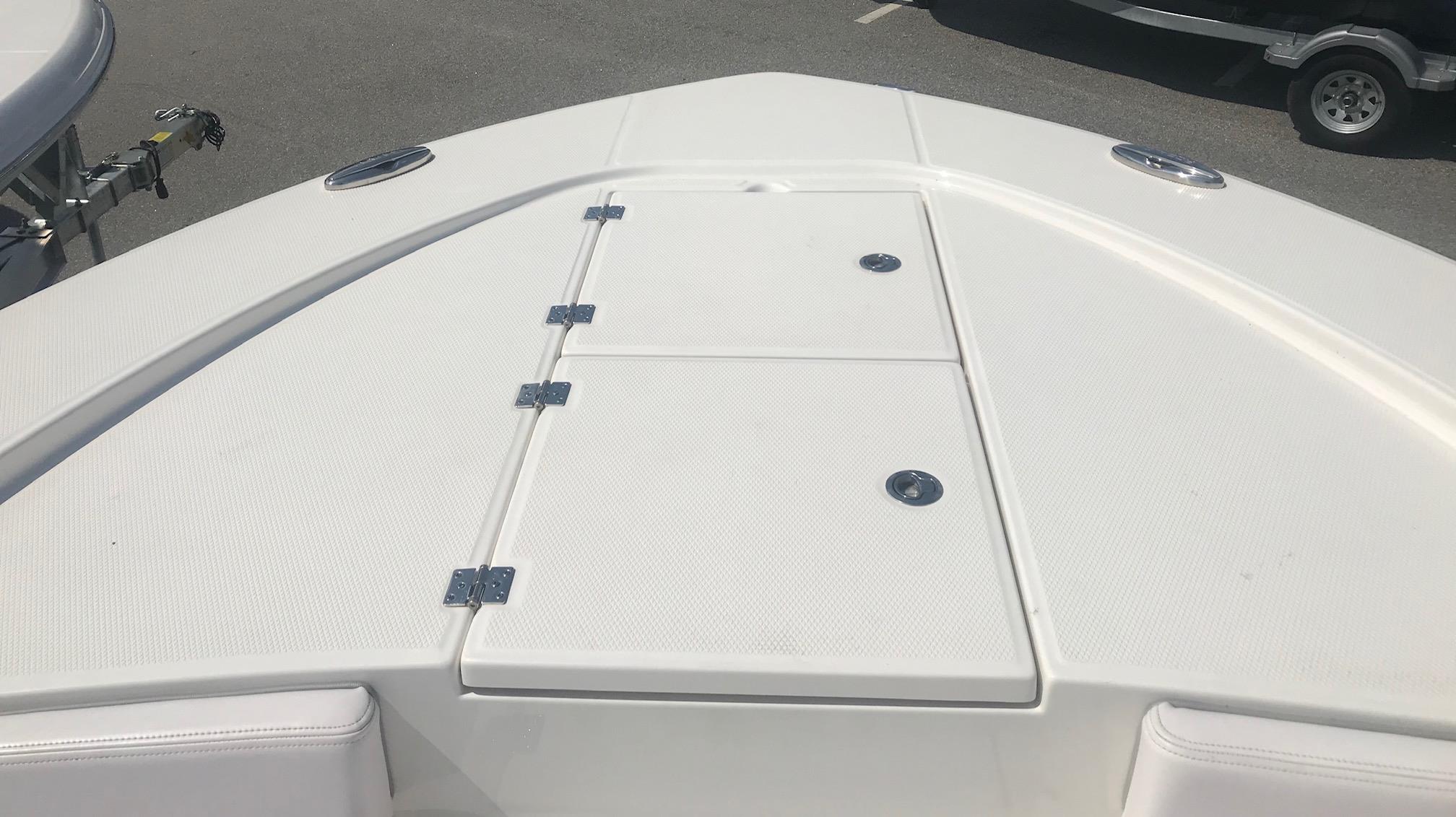 2020 Robalo 246 Cayman Seafoam/White #K0112 (CLAYTON) For Sale In NC ...