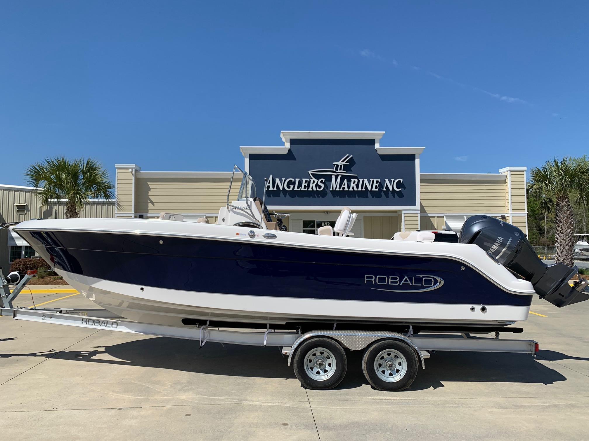 2020 Robalo R242 Biscayne Blue #B0157 For Sale In NC - Angler's Marine ...