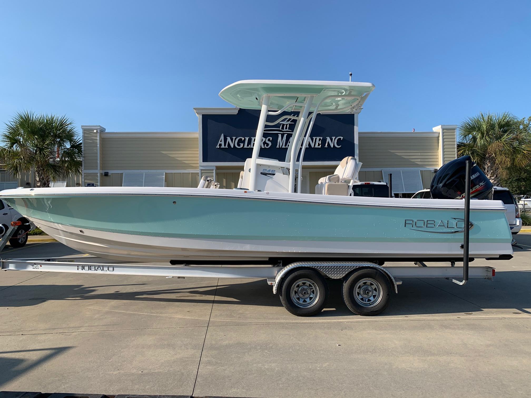 2021 Robalo 246 Cayman Seafoam/White For Sale In NC - Angler's Marine ...