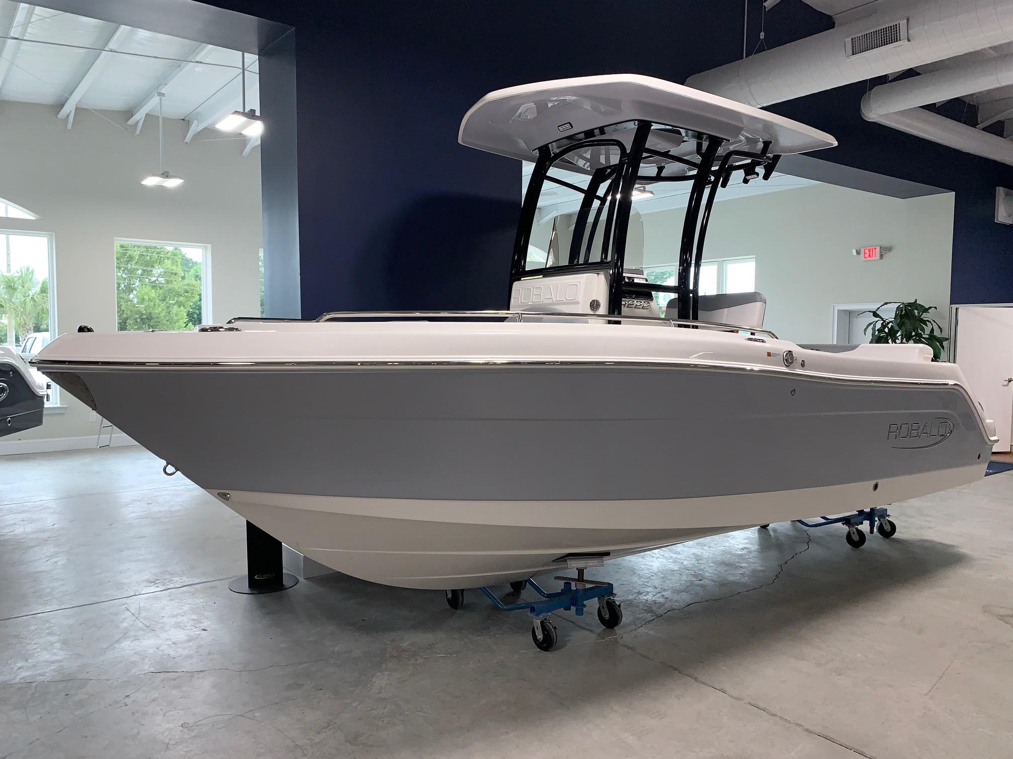 2021 Robalo R222 Alloy Gray/White For Sale In NC - Angler's Marine ...