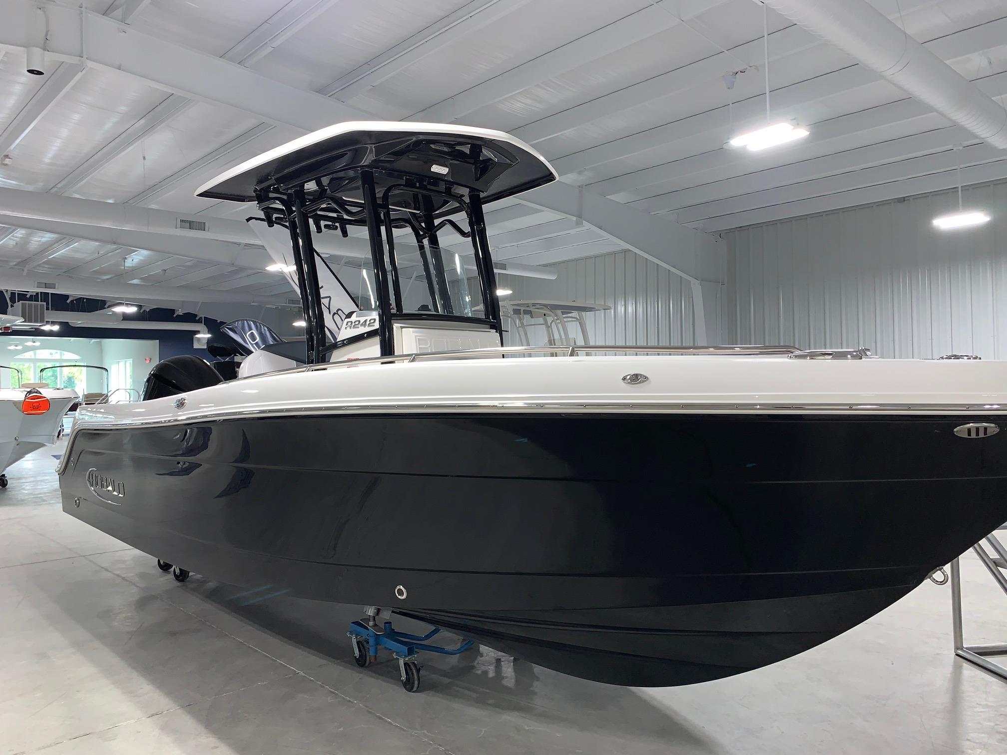 2021 Robalo R242 Explorer Deepwater Black For Sale In NC - Angler's ...