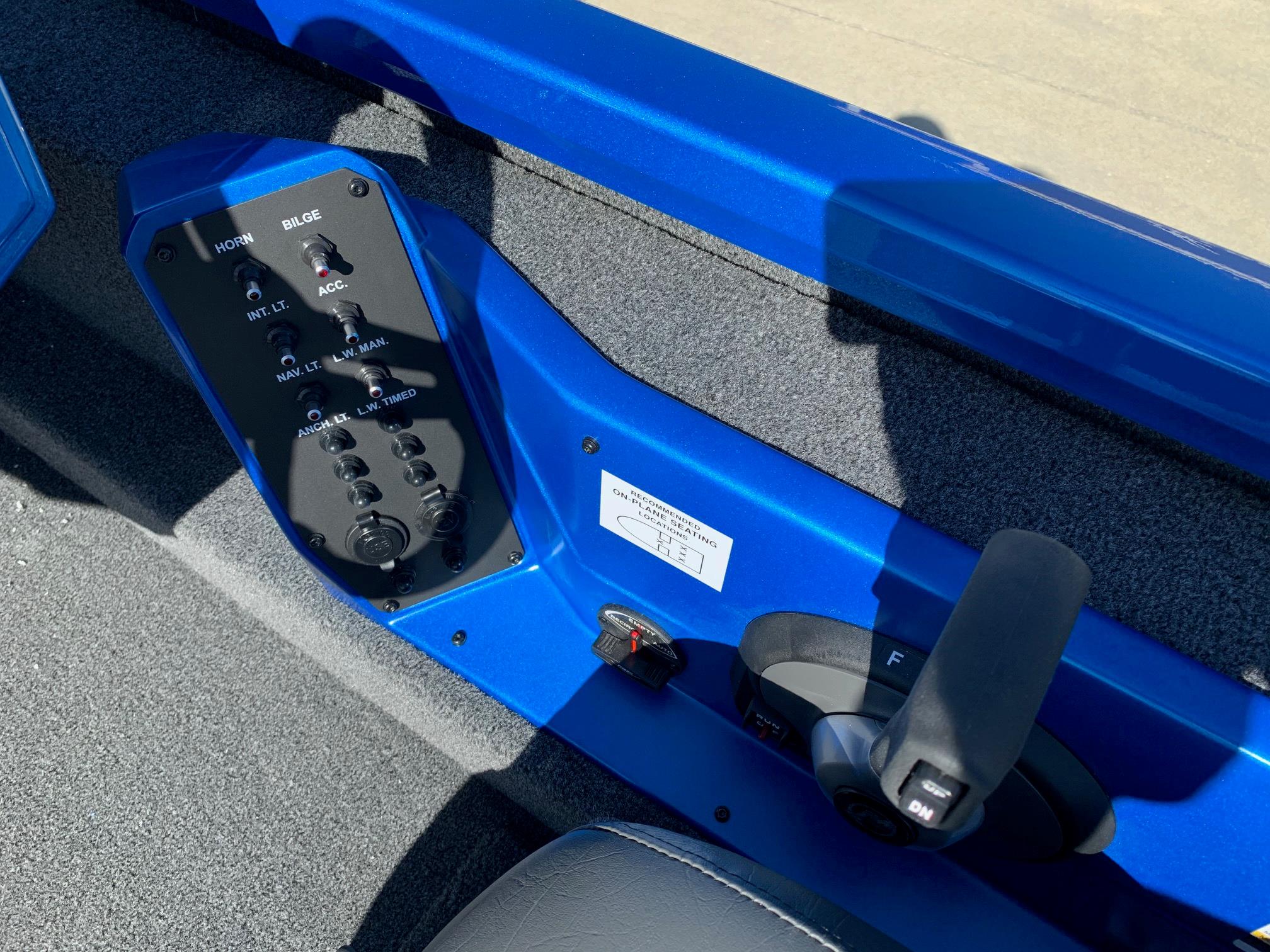 2021 Vexus AVX 1880 Blue/Gray For Sale In NC - Angler's Marine - 910 ...