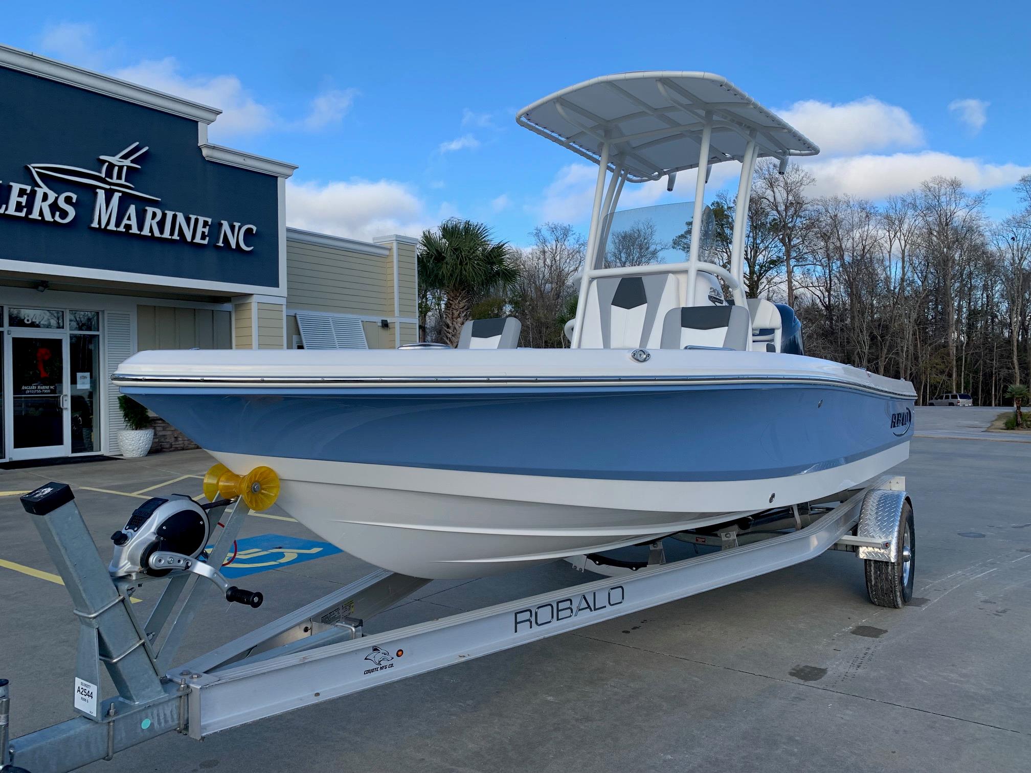 New 2026 Robalo 206 Cayman Steel Blue/White Boat for Sale | Anglers Marine