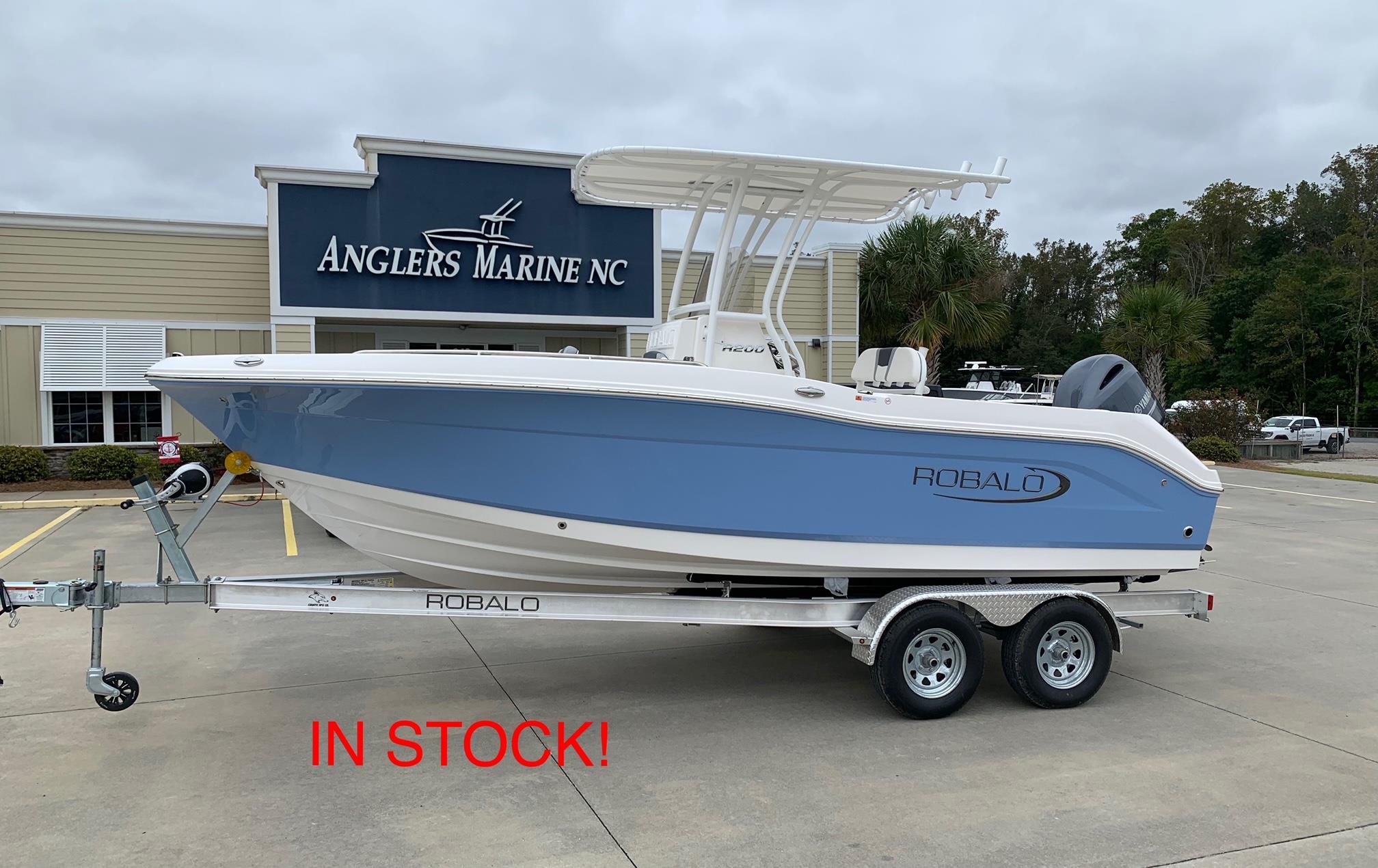 2023 Robalo R200 Steel Blue/White For Sale In NC - Angler's Marine ...