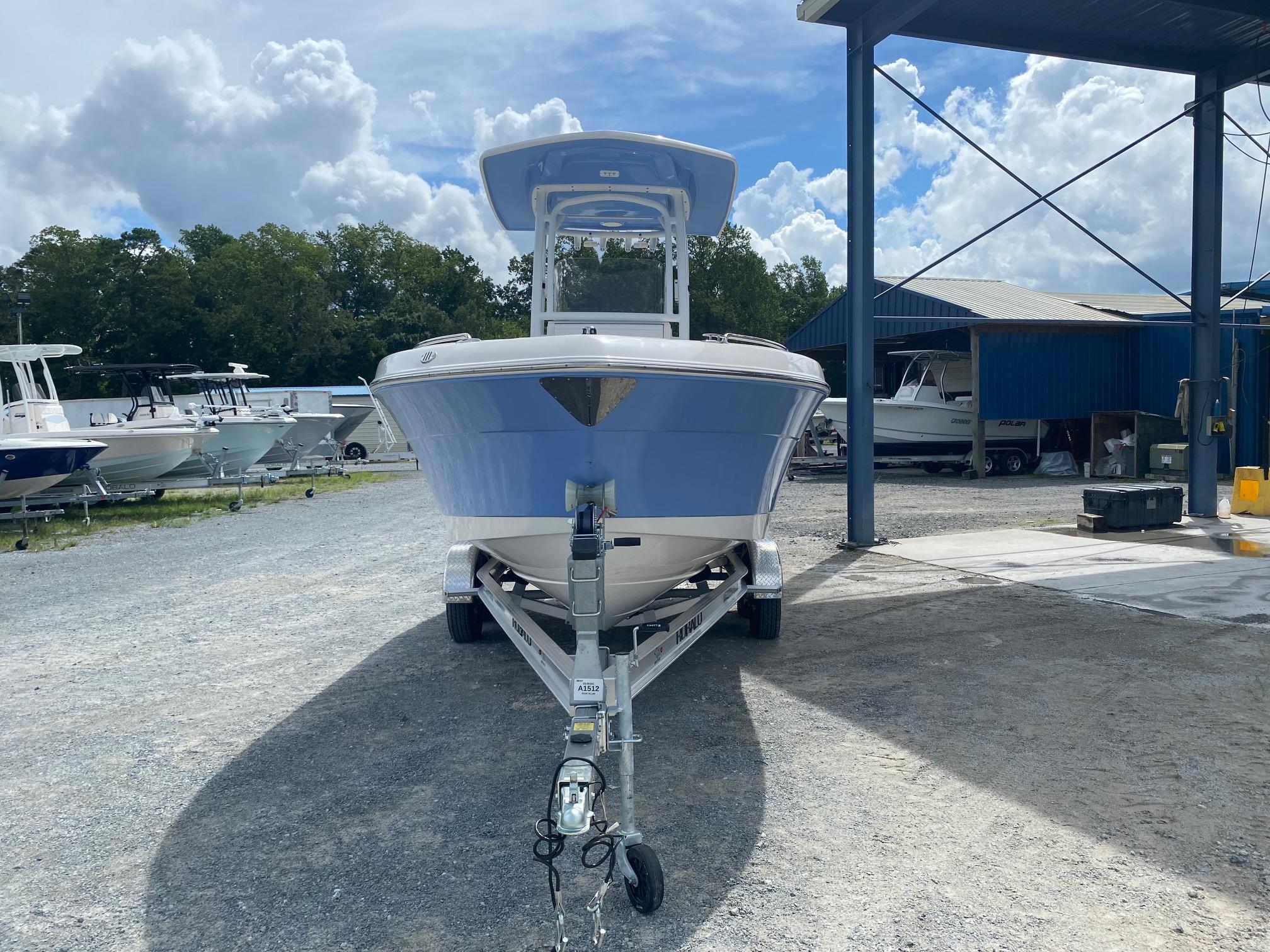 Used 2023 Robalo R222 Explorer Boat for Sale | Anglers Marine