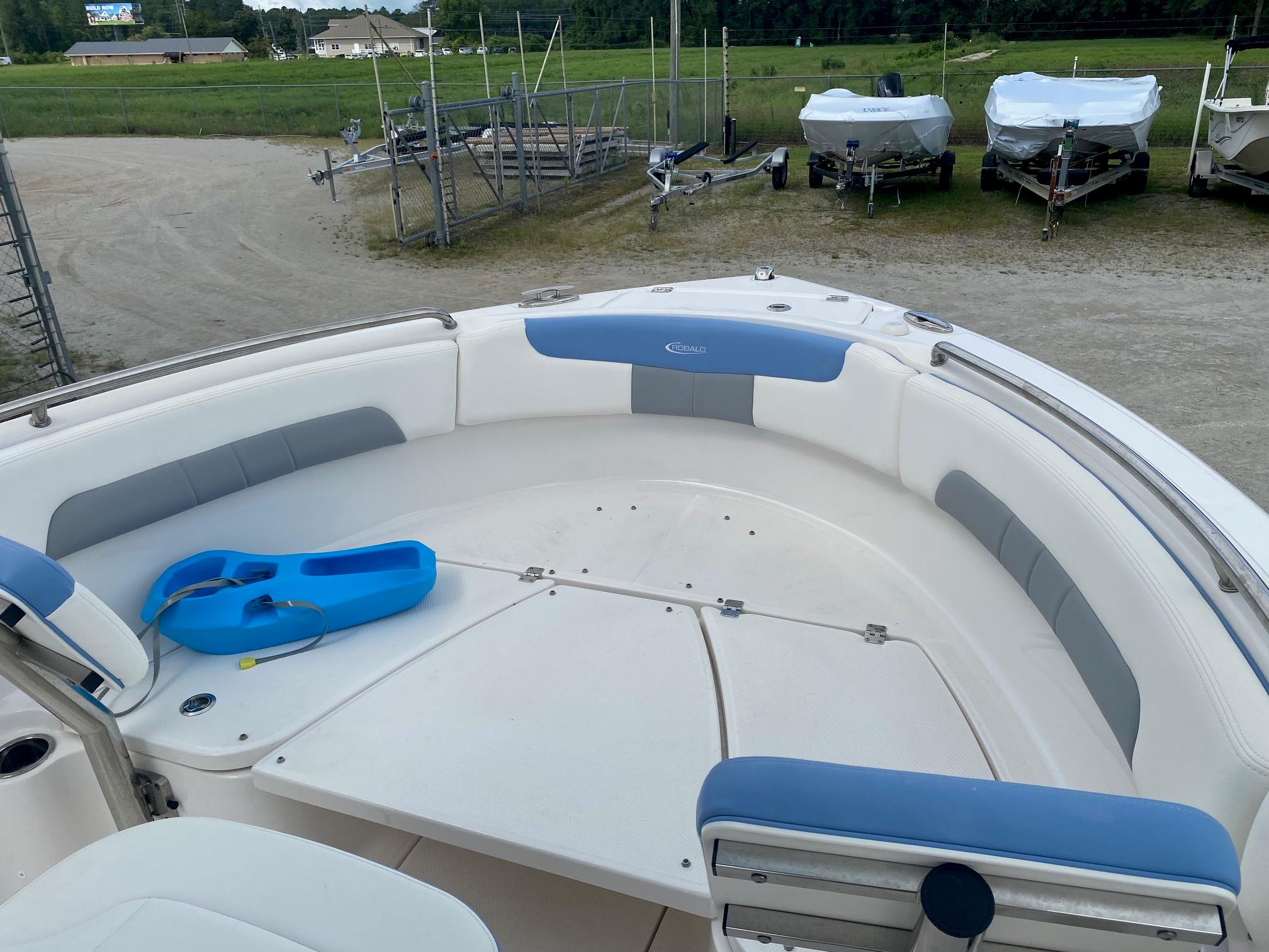 Used 2023 Robalo R222 Explorer Boat for Sale | Anglers Marine