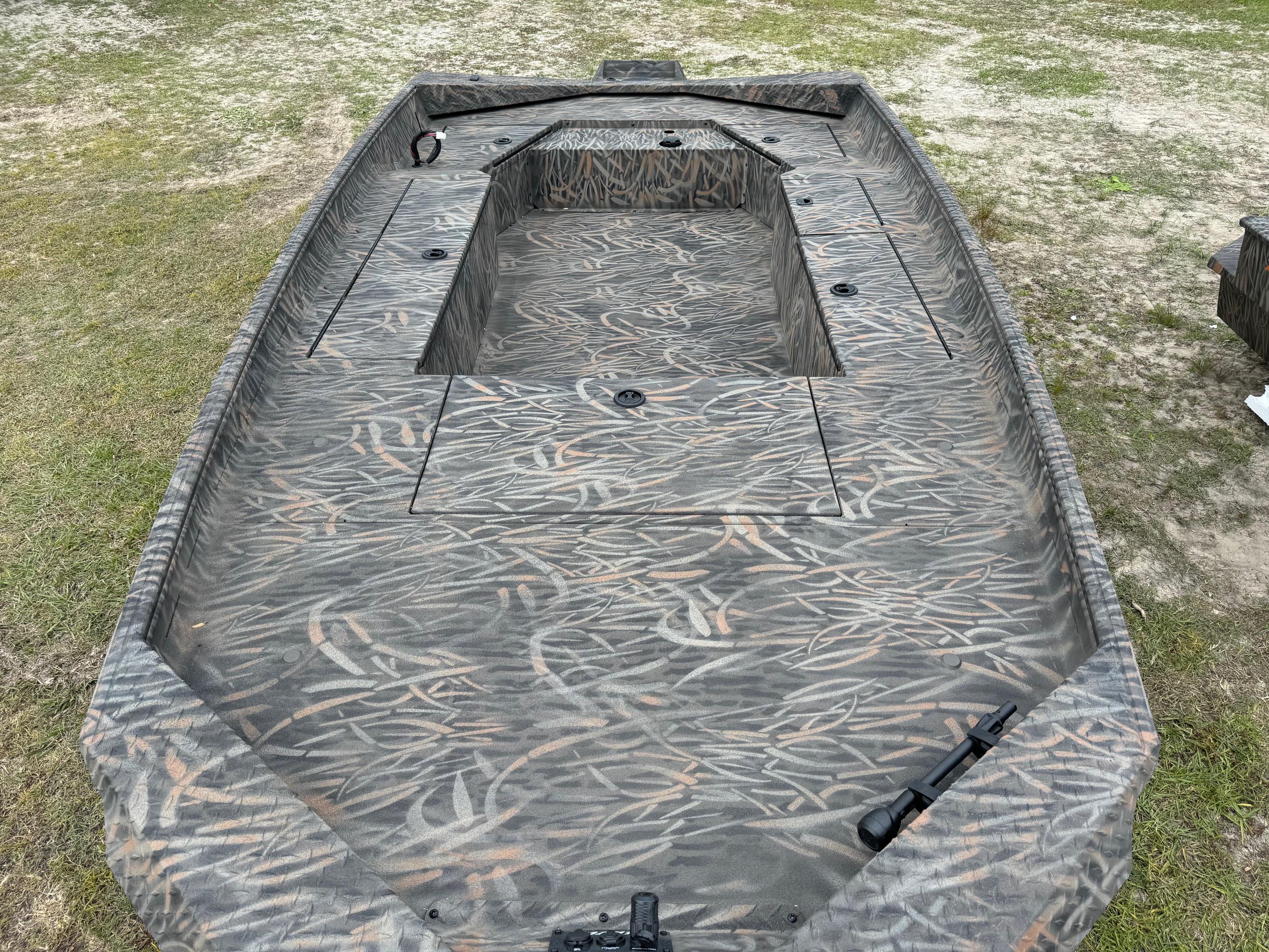 New 2026 Alweld 1752 Invader Camo Boat for Sale | Anglers Marine