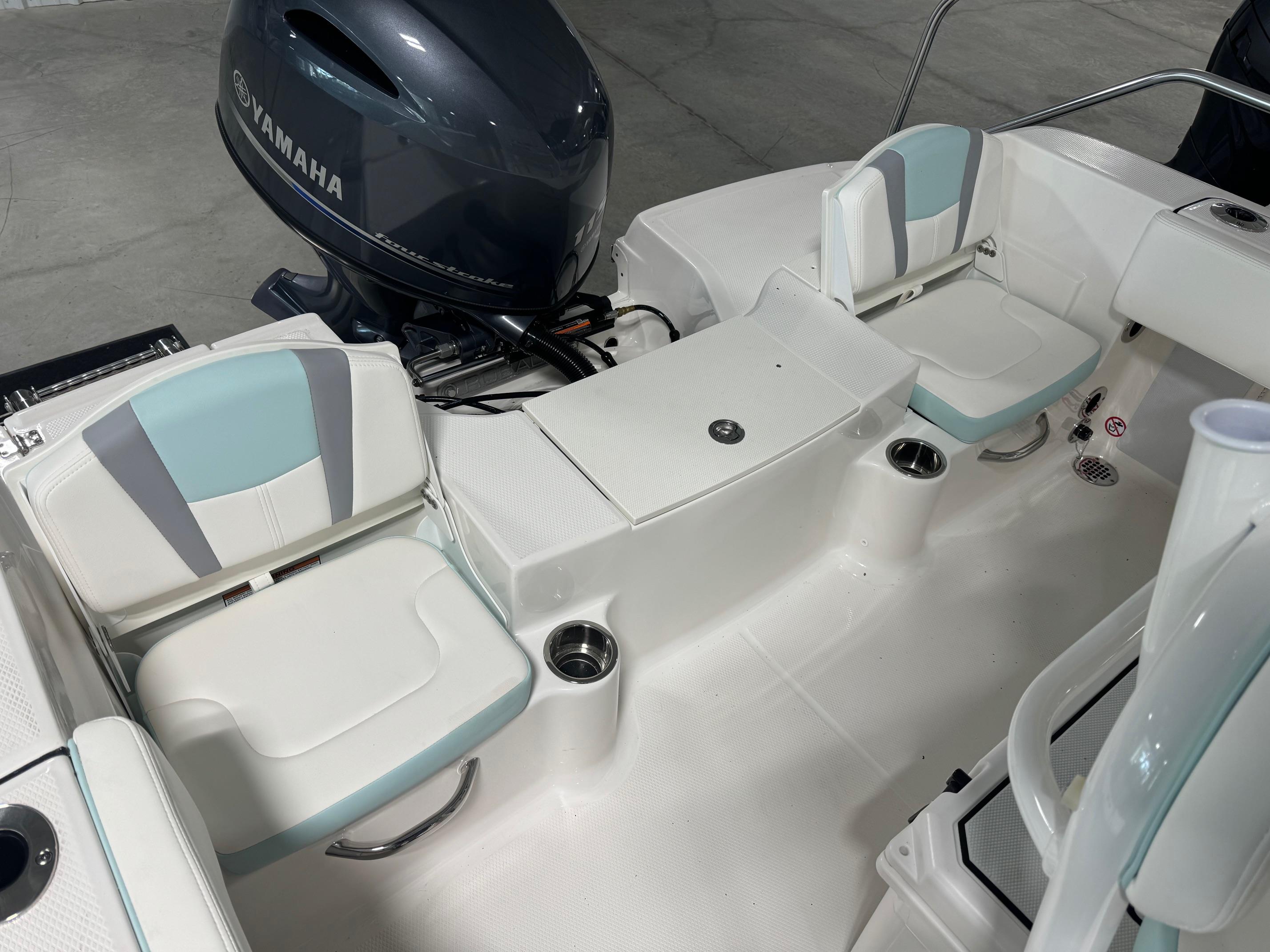 New 2026 Robalo R180 Seafoam/White Boat for Sale | Anglers Marine