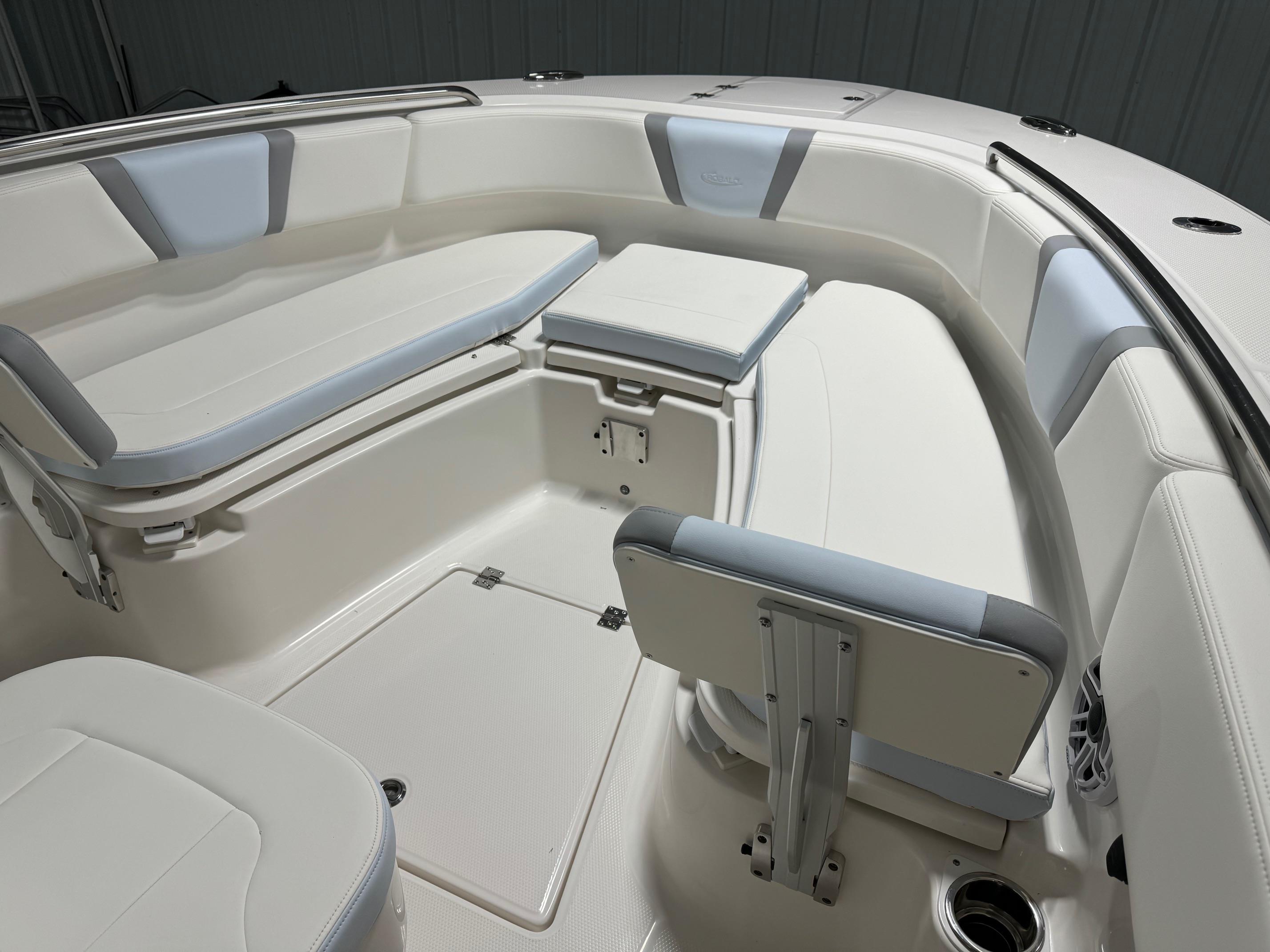 New 2025 Robalo R270 Ice Blue Boat for Sale | Anglers Marine