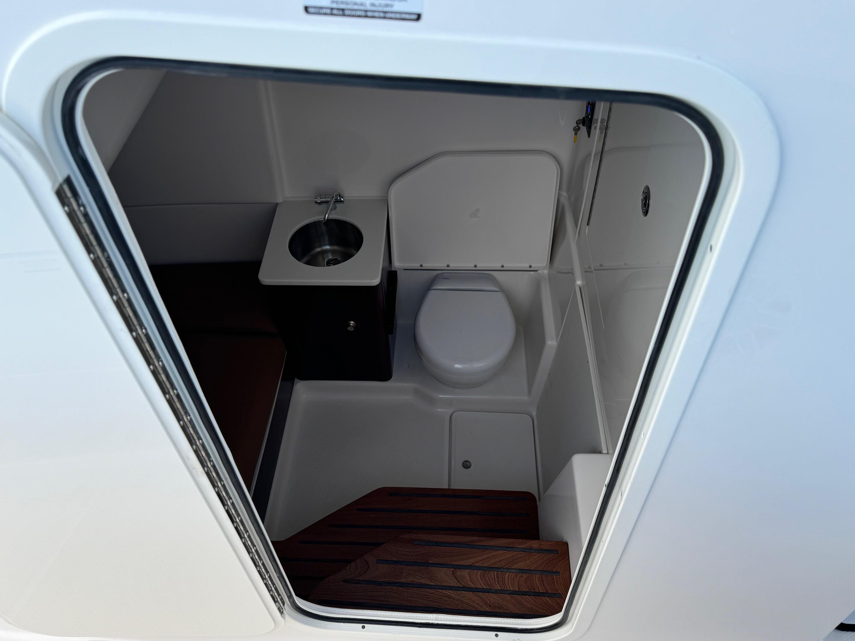 New 2025 Robalo R360 Ice Blue/White Boat for Sale | Anglers Marine