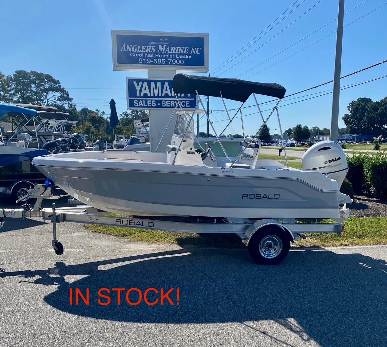 New 2026 Robalo R160 Alloy Gray/White Boat for Sale | Anglers Marine