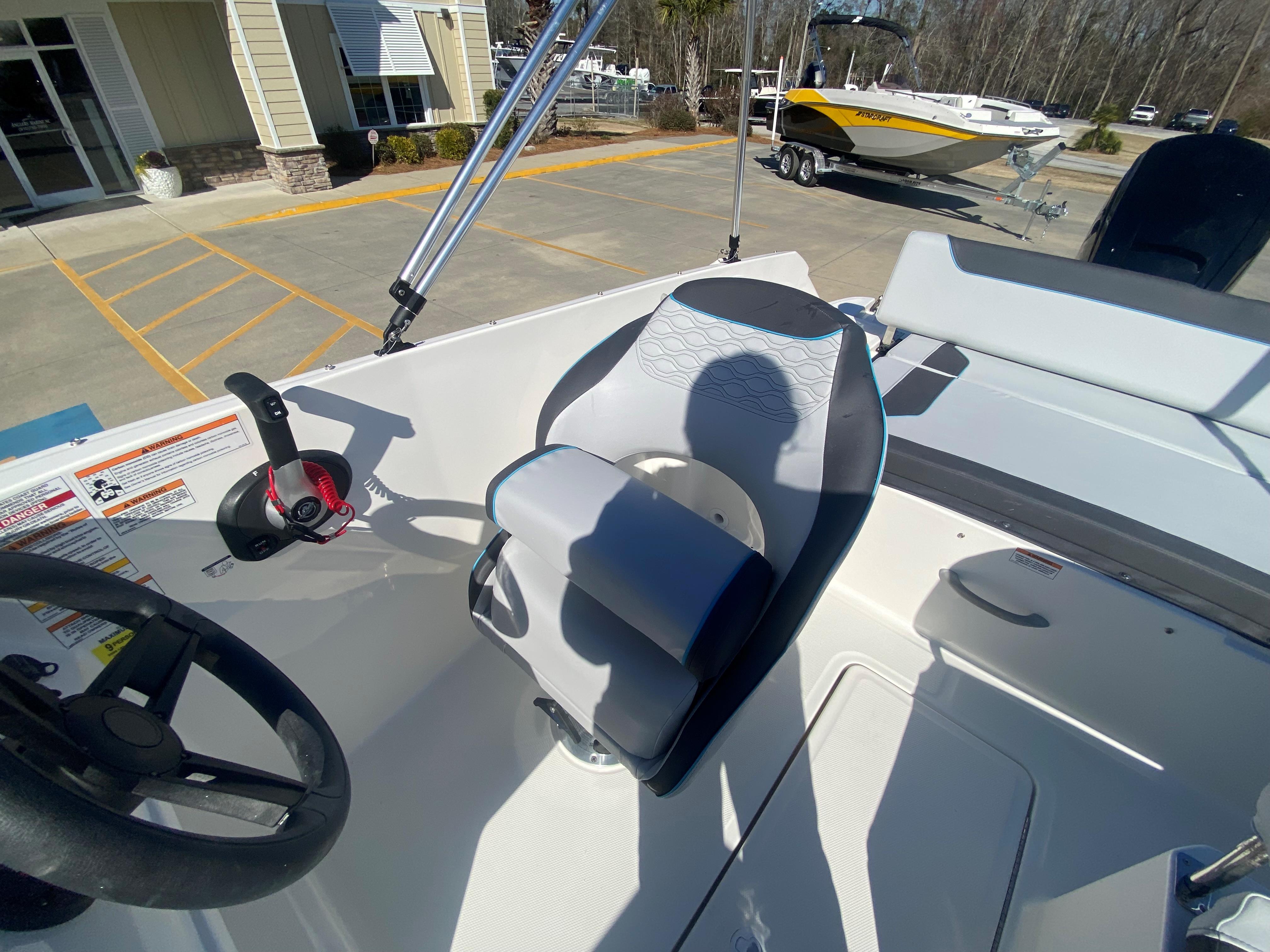 New 2024 Bayliner M19 Blue Boat for Sale | Anglers Marine