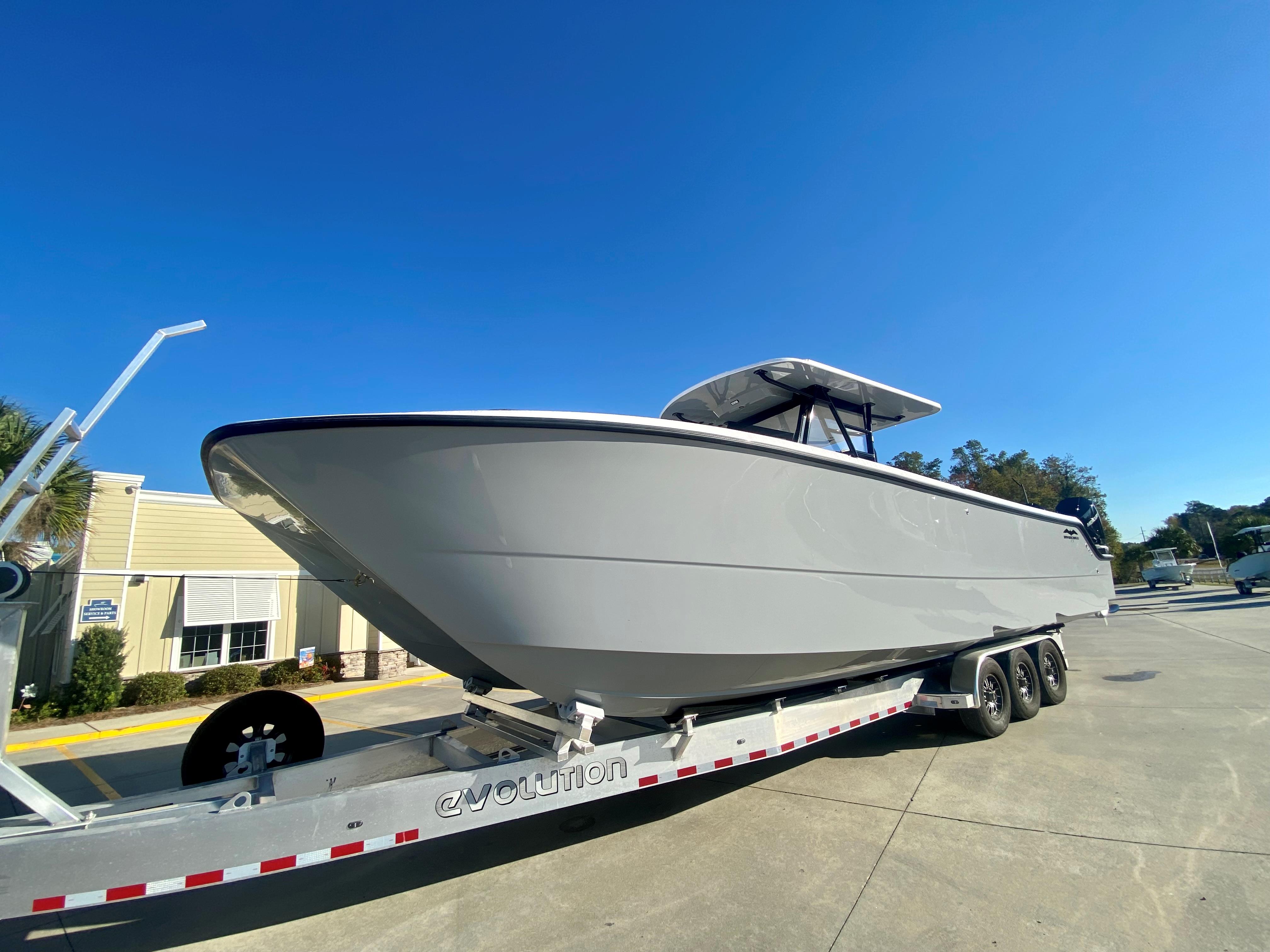 New 2024 Invincible 35 Catamaran Boat for Sale | Anglers Marine