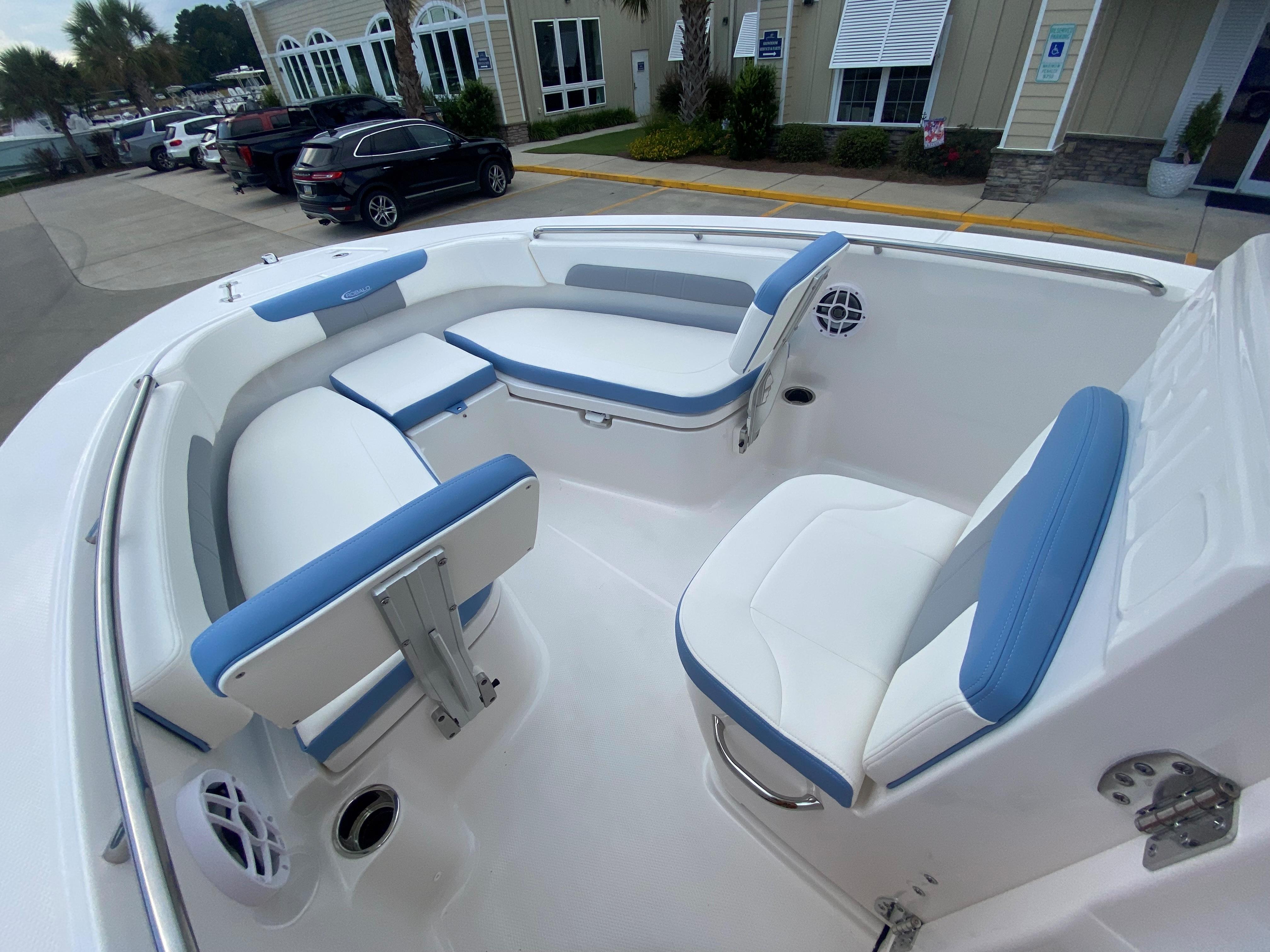 New 2024 Robalo R202 Explorer Steel Blue Boat for Sale | Anglers Marine