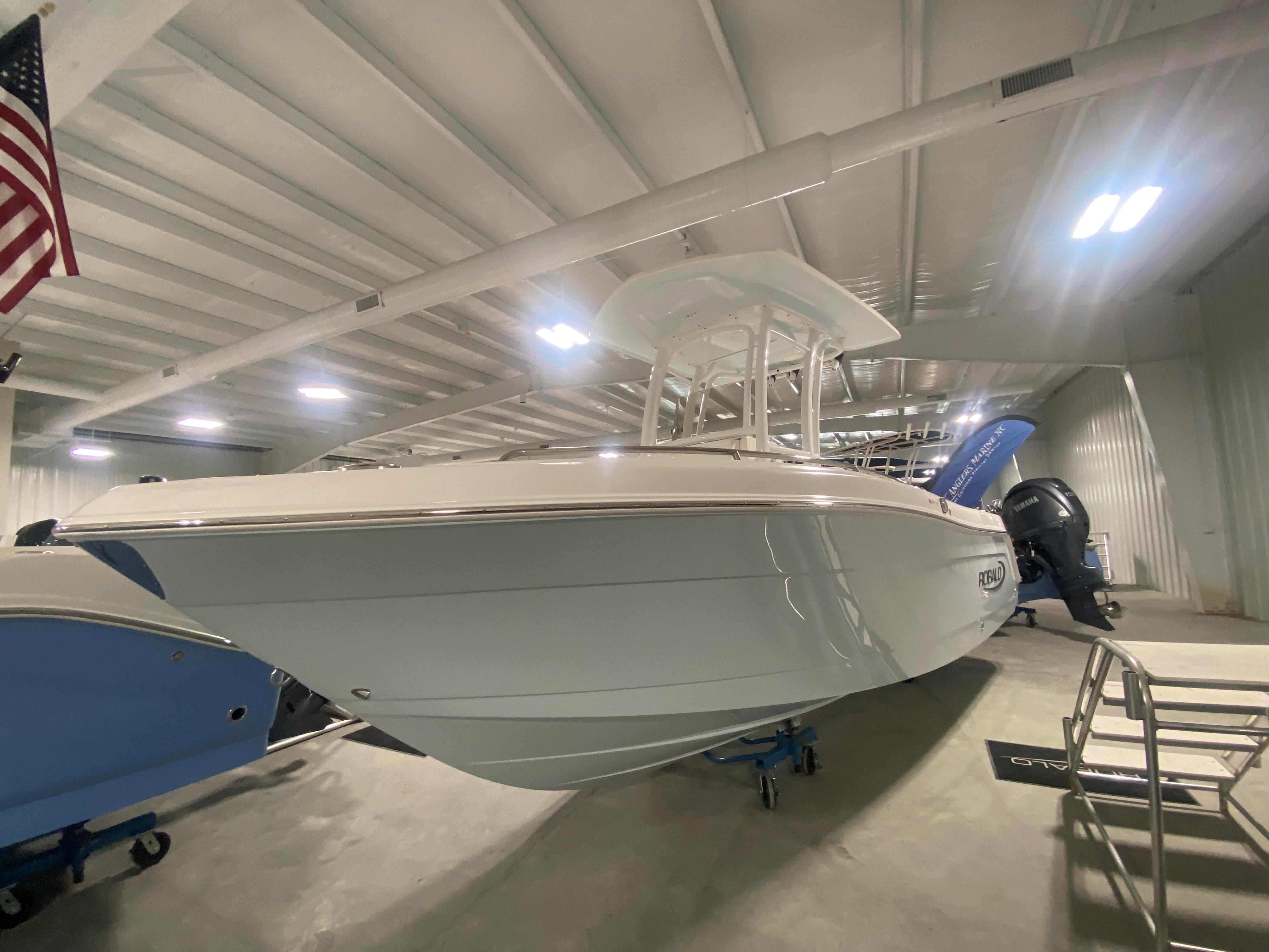 New 2024 Robalo 222 Ex Ice Blue Boat for Sale | Anglers Marine