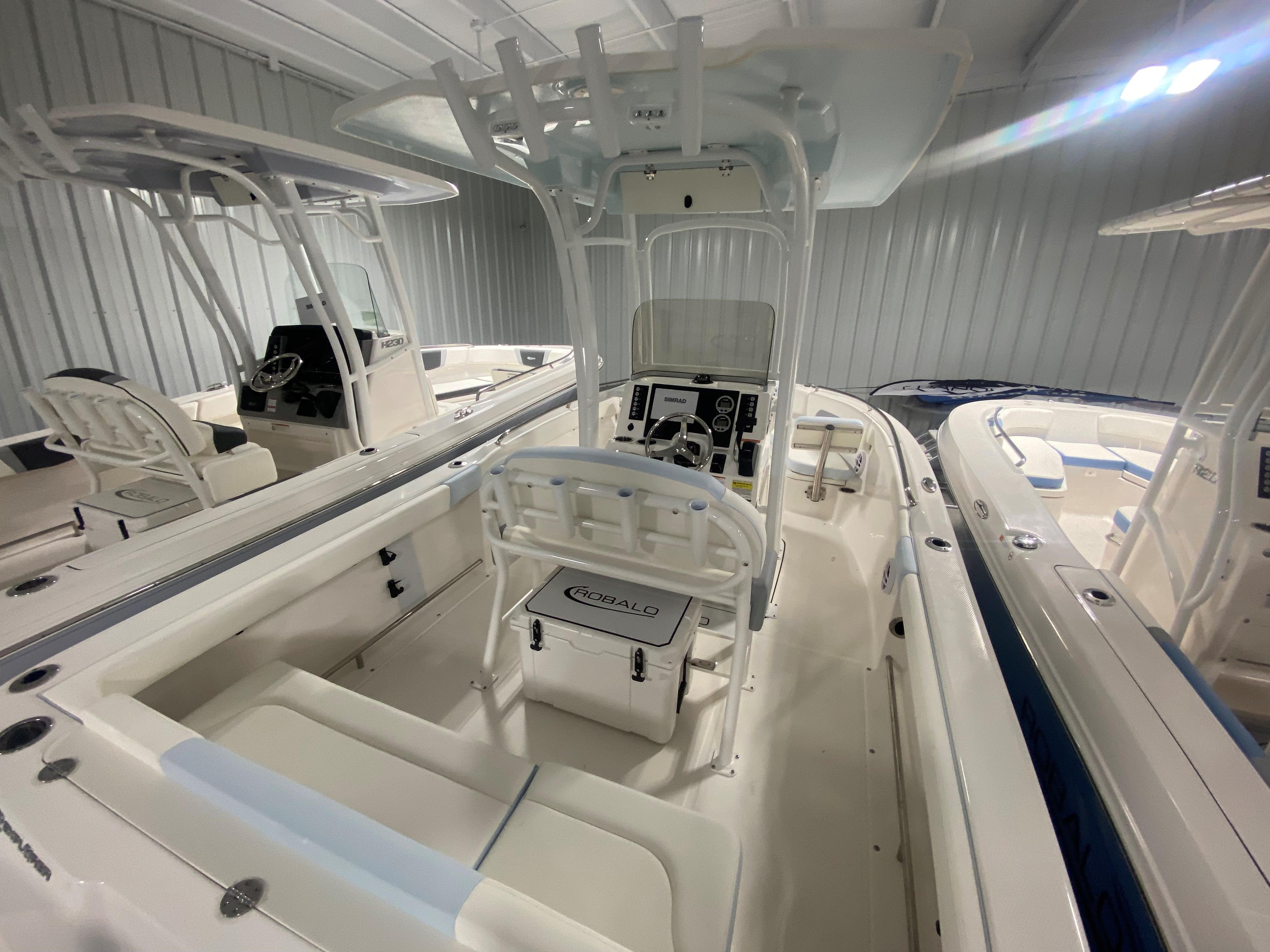 New 2024 Robalo 222 Ex Ice Blue Boat for Sale | Anglers Marine