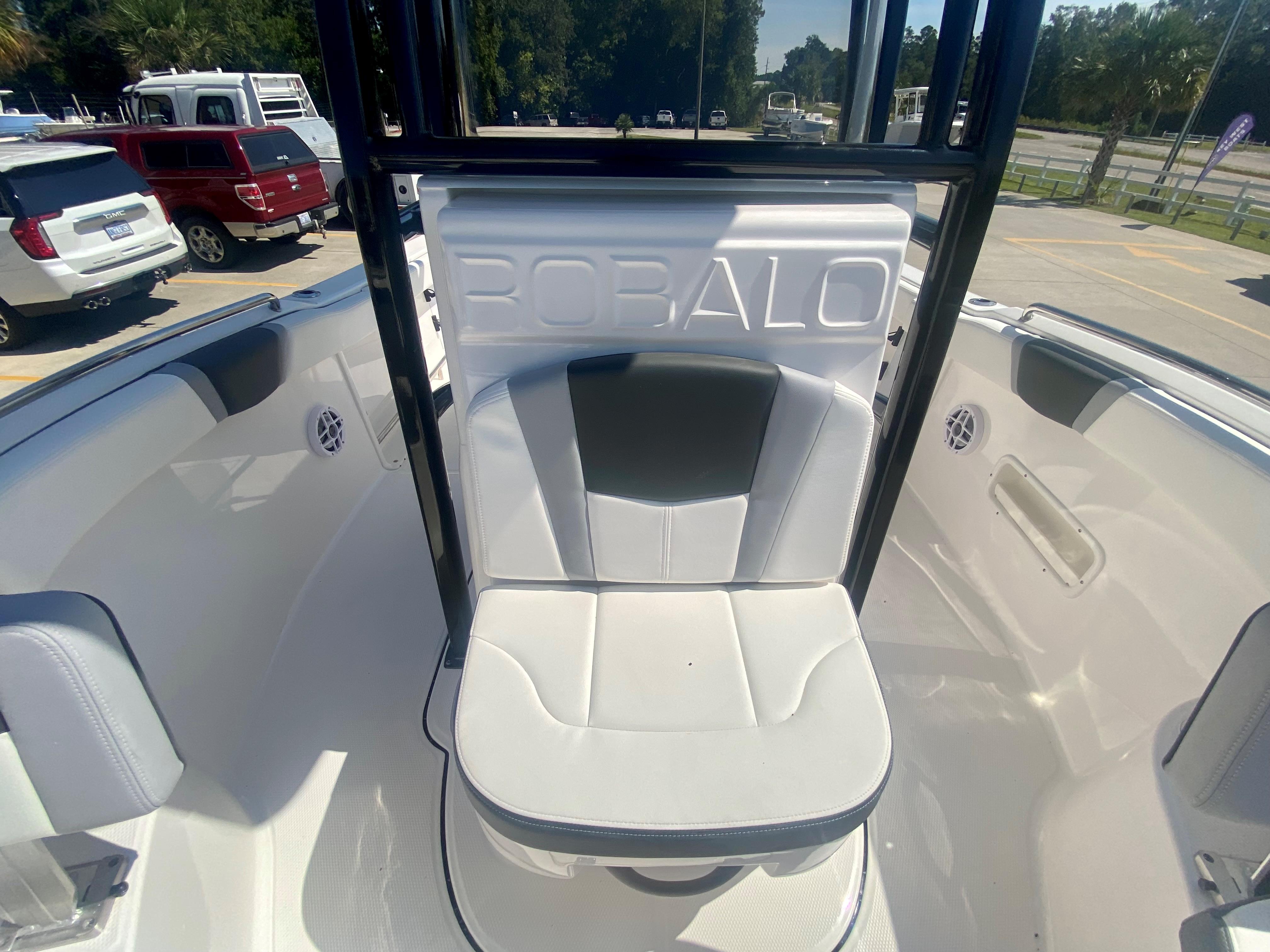 New 2024 Robalo R222 Alloy Gray Boat for Sale | Anglers Marine